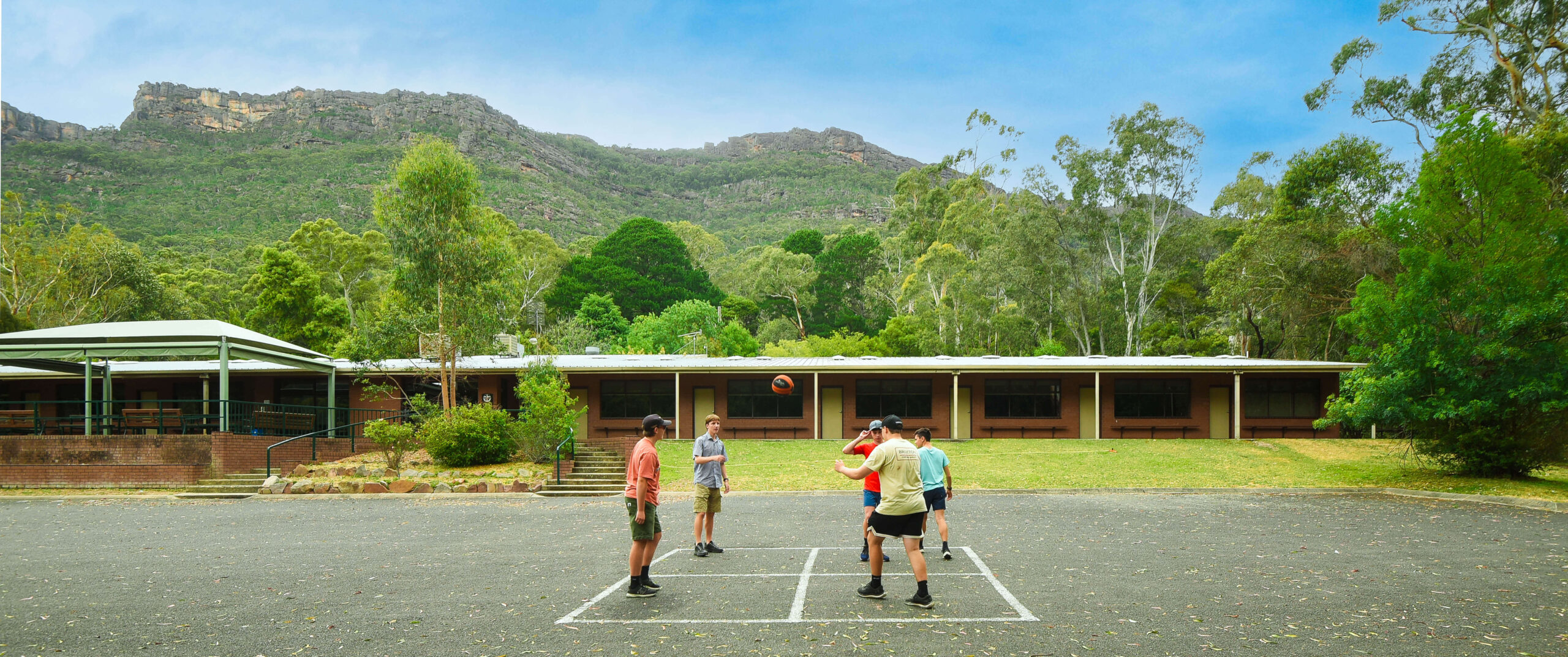 Silverband Lodge - Join us for an awesome adventure!